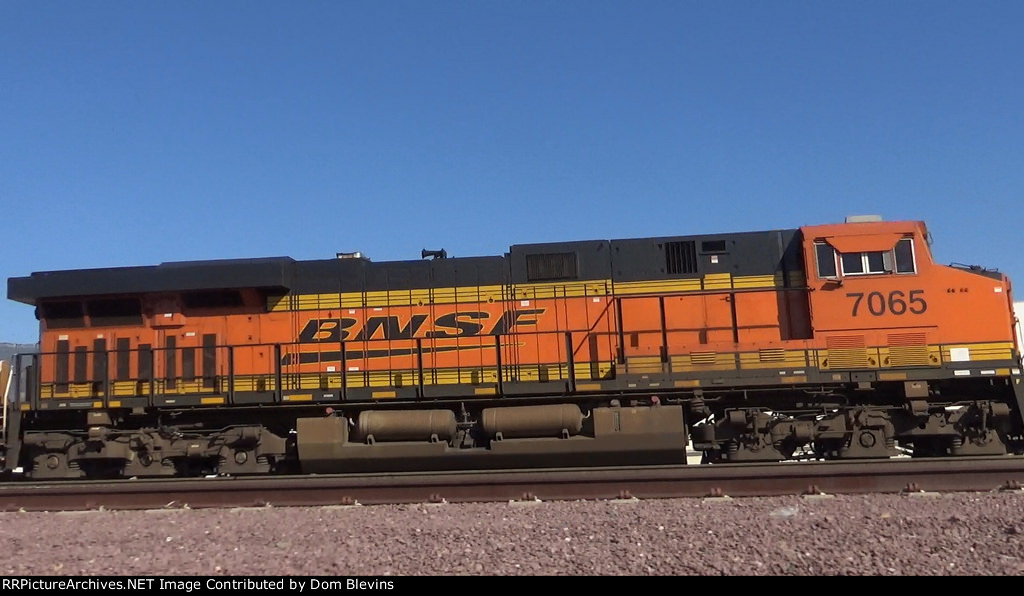 BNSF 7065